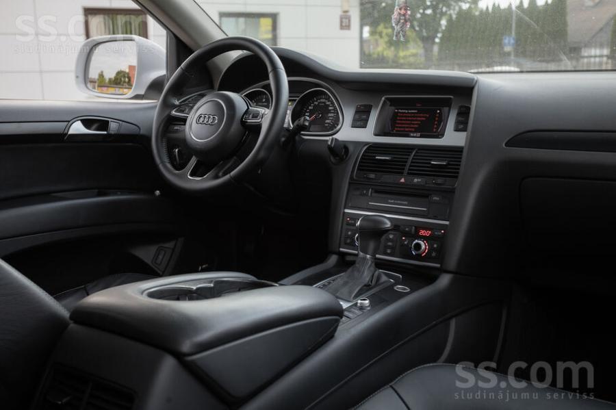 Balts Audi Q7 2012 Jelgava, ar dzinēja tilpumu 3.00 L un nobraukumu 270 tūkst. km par 13999 €, foto 14 vietnē AUTOMOTO.COM.LV