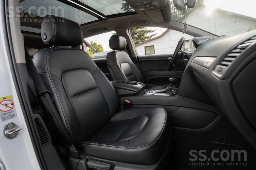 Balts Audi Q7 2012 Jelgava, ar dzinēja tilpumu 3.00 L un nobraukumu 270 tūkst. km par 13999 €, foto 15 vietnē AUTOMOTO.COM.LV