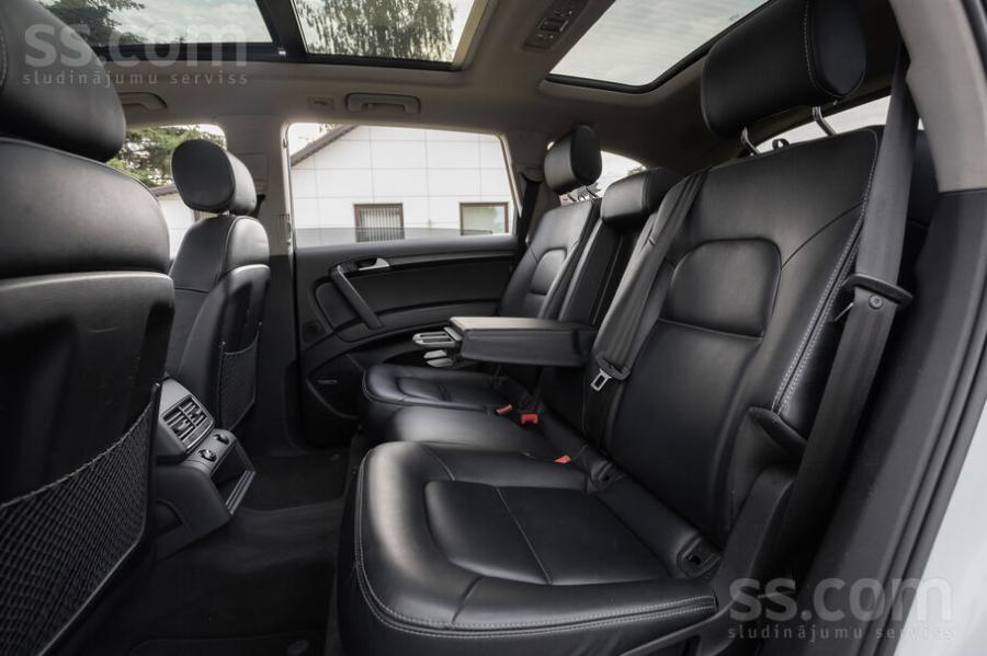 Balts Audi Q7 2012 Jelgava, ar dzinēja tilpumu 3.00 L un nobraukumu 270 tūkst. km par 13999 €, foto 17 vietnē AUTOMOTO.COM.LV
