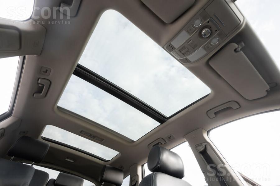 Balts Audi Q7 2012 Jelgava, ar dzinēja tilpumu 3.00 L un nobraukumu 270 tūkst. km par 13999 €, foto 25 vietnē AUTOMOTO.COM.LV