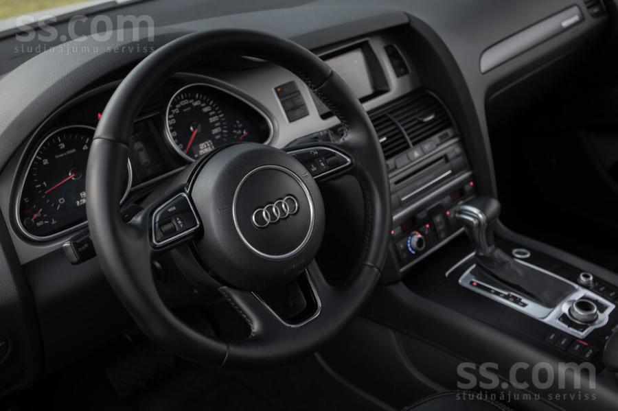 Balts Audi Q7 2012 Jelgava, ar dzinēja tilpumu 3.00 L un nobraukumu 270 tūkst. km par 13999 €, foto 26 vietnē AUTOMOTO.COM.LV