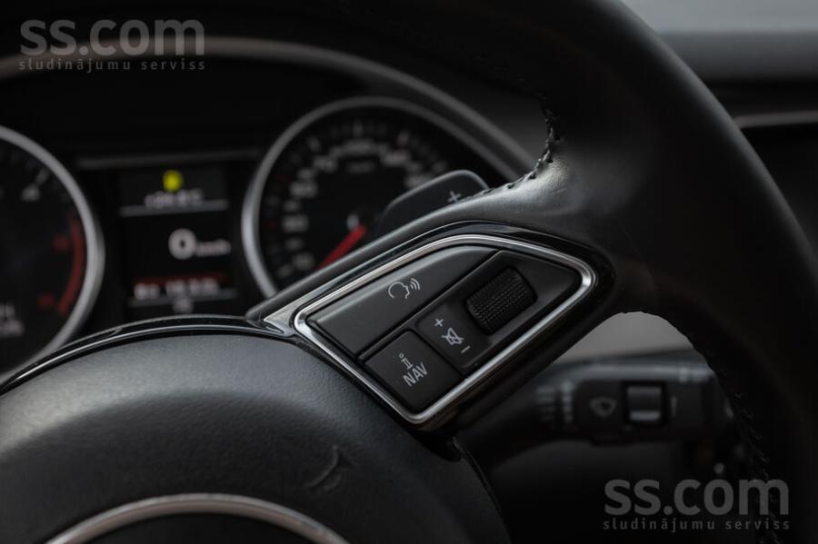 Balts Audi Q7 2012 Jelgava, ar dzinēja tilpumu 3.00 L un nobraukumu 270 tūkst. km par 13999 €, foto 28 vietnē AUTOMOTO.COM.LV