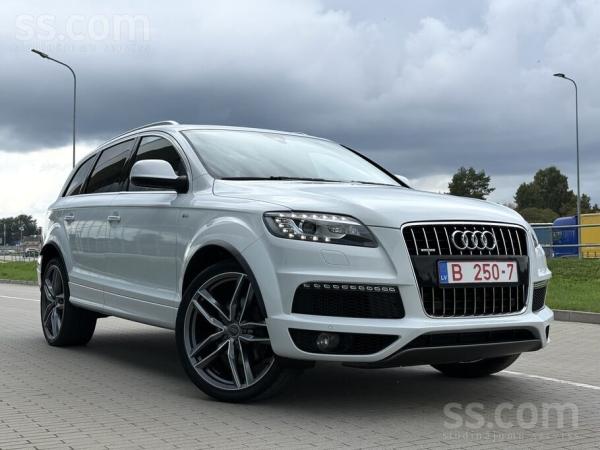 White Audi Q7 2012 in Rezekne, with an engine capacity of 3.00 L and mileage of 268 thousand km for 13990 €, photo 5 on AUTOMOTO.COM.LV