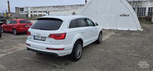 Balts Audi Q7 2013 Utena, ar dzinēja tilpumu 3.00 L un nobraukumu 3410 tūkst. km par 9800 €, foto 4 vietnē AUTOMOTO.COM.LV