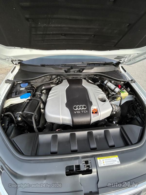 Balts Audi Q7 2013 Tallina, ar dzinēja tilpumu 3.00 L un nobraukumu 203 tūkst. km par 13900 €, foto 7 vietnē AUTOMOTO.COM.LV