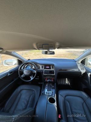 Balts Audi Q7 2013 Tallina, ar dzinēja tilpumu 3.00 L un nobraukumu 203 tūkst. km par 13900 €, foto 9 vietnē AUTOMOTO.COM.LV