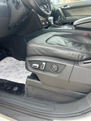 Balts Audi Q7 2013 Tallina, ar dzinēja tilpumu 3.00 L un nobraukumu 203 tūkst. km par 13900 €, foto 12 vietnē AUTOMOTO.COM.LV