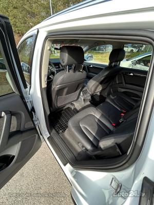 Balts Audi Q7 2013 Tallina, ar dzinēja tilpumu 3.00 L un nobraukumu 203 tūkst. km par 13900 €, foto 17 vietnē AUTOMOTO.COM.LV