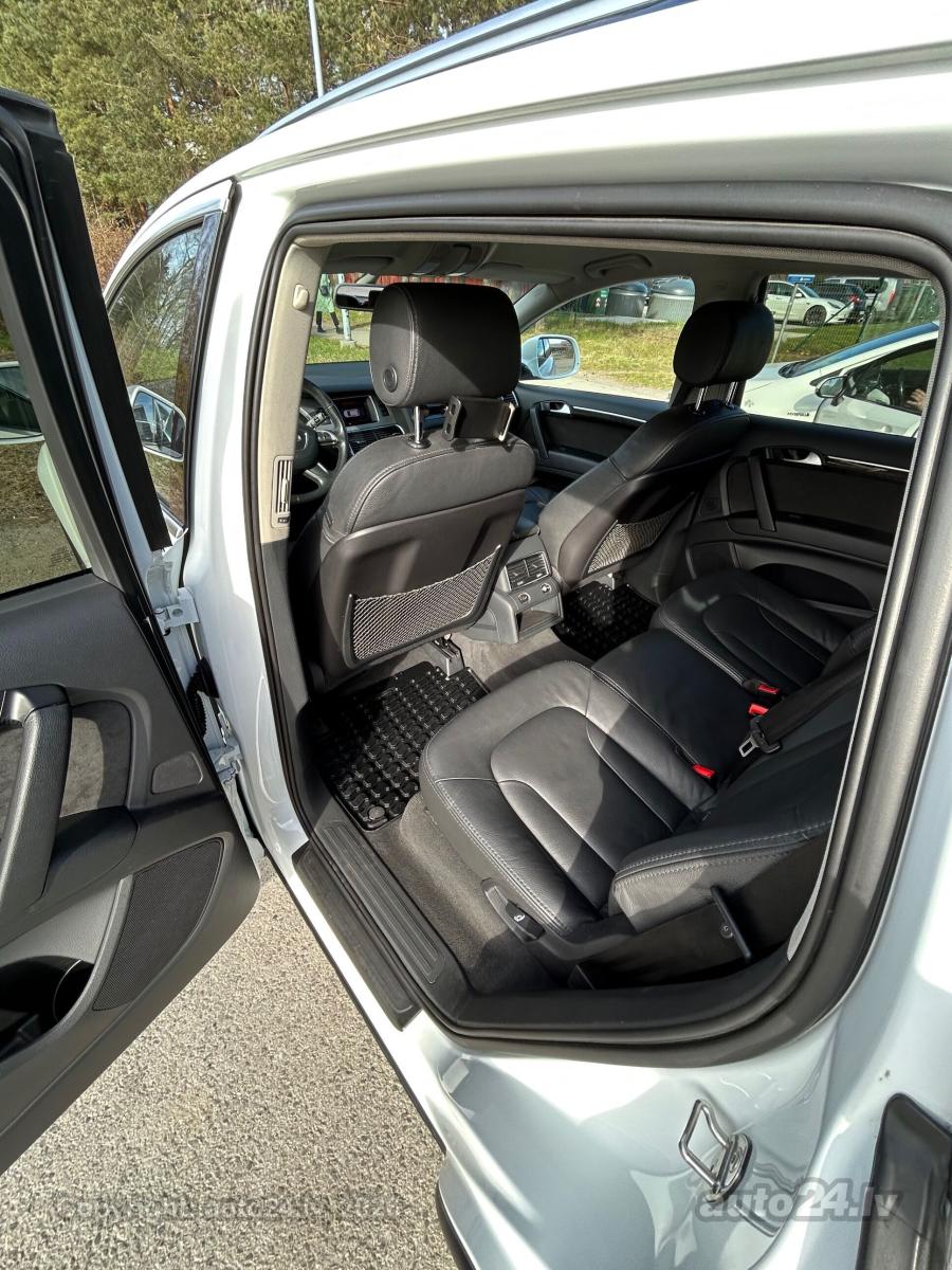 Balts Audi Q7 2013 Tallina, ar dzinēja tilpumu 3.00 L un nobraukumu 203 tūkst. km par 13900 €, foto 17 vietnē AUTOMOTO.COM.LV