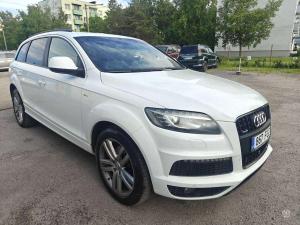 White Audi Q7 2013 in Vilnius, with an engine capacity of 2.97 L and mileage of 306 thousand km for 12400 €, photo 3 on AUTOMOTO.COM.LV