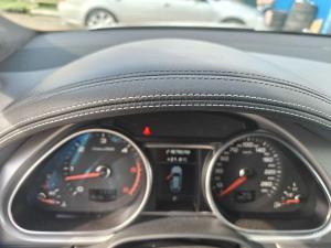 White Audi Q7 2013 in Vilnius, with an engine capacity of 2.97 L and mileage of 306 thousand km for 12400 €, photo 21 on AUTOMOTO.COM.LV