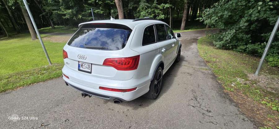 White Audi Q7 2013 in Jurbarkas, with an engine capacity of 3.00 L and mileage of 243 thousand km for 9200 €, photo 4 on AUTOMOTO.COM.LV