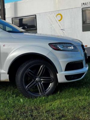 White Audi Q7 2013 in Vilnius, with an engine capacity of 3.00 L and mileage of 257 thousand km for 8350 €, photo 25 on AUTOMOTO.COM.LV