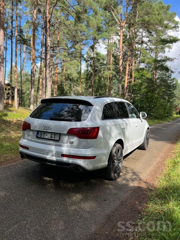 White Audi Q7 2014 in Limbazi, with an engine capacity of 3.00 L and mileage of 286 thousand km for 16350 €, photo 4 on AUTOMOTO.COM.LV