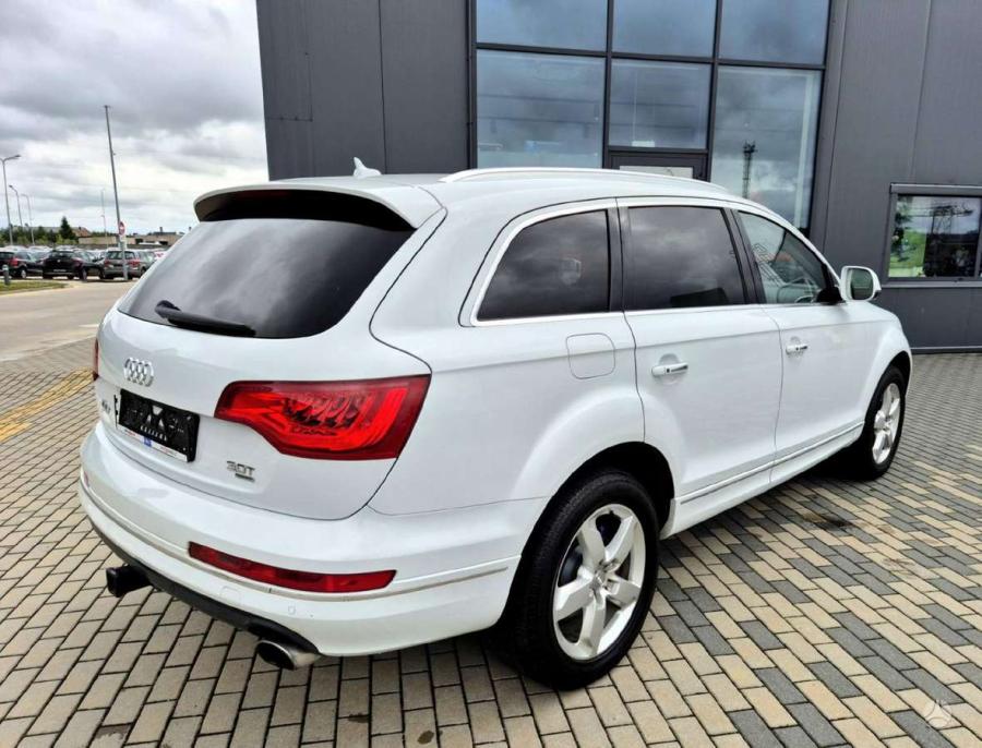 Balts Audi Q7 2014 Šauļi, ar dzinēja tilpumu 3.00 L un nobraukumu 180 tūkst. km par 11300 €, foto 5 vietnē AUTOMOTO.COM.LV