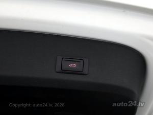 Balts Audi Q7 2014 Tallina, ar dzinēja tilpumu 3.00 L un nobraukumu 259 tūkst. km par 8499 €, foto 15 vietnē AUTOMOTO.COM.LV