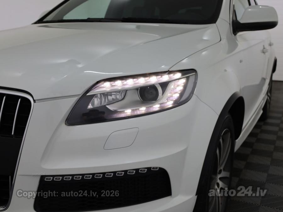 Balts Audi Q7 2014 Tallina, ar dzinēja tilpumu 3.00 L un nobraukumu 259 tūkst. km par 8499 €, foto 18 vietnē AUTOMOTO.COM.LV