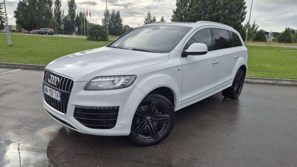 Audi Q7 2014 in Taurage on AUTOMOTO.COM.LV White Audi Q7 2014 in Taurage, with an engine capacity of 2.97 L and mileage of 257 thousand km for 12300 €, photo 3 on AUTOMOTO.COM.LV