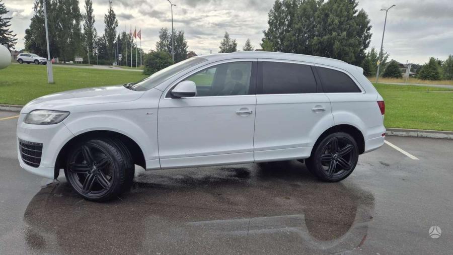 Balts Audi Q7 2014 Tauragė, ar dzinēja tilpumu 2.97 L un nobraukumu 257 tūkst. km par 12300 €, foto 4 vietnē AUTOMOTO.COM.LV