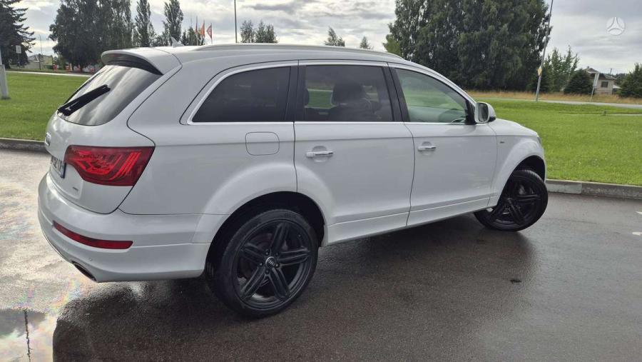 Balts Audi Q7 2014 Tauragė, ar dzinēja tilpumu 2.97 L un nobraukumu 257 tūkst. km par 12300 €, foto 12 vietnē AUTOMOTO.COM.LV