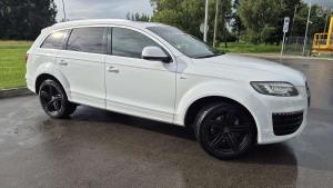 Balts Audi Q7 2014 Tauragė, ar dzinēja tilpumu 2.97 L un nobraukumu 257 tūkst. km par 12300 €, foto 16 vietnē AUTOMOTO.COM.LV