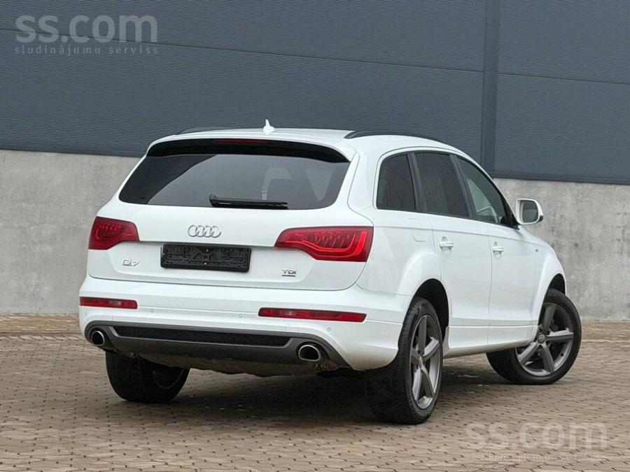 Balts Audi Q7 2015 Rīga, ar dzinēja tilpumu 3.00 L un nobraukumu 0 tūkst. km par 12950 €, foto 2 vietnē AUTOMOTO.COM.LV