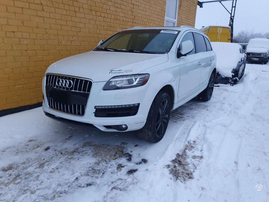 White Audi Q7 2015 in Siauliai, with an engine capacity of 3.00 L and mileage of 220 thousand km for 6300 €, photo 1 on AUTOMOTO.COM.LV