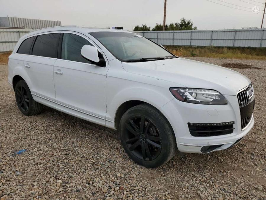 White Audi Q7 2015 in Siauliai, with an engine capacity of 3.00 L and mileage of 220 thousand km for 6300 €, photo 6 on AUTOMOTO.COM.LV