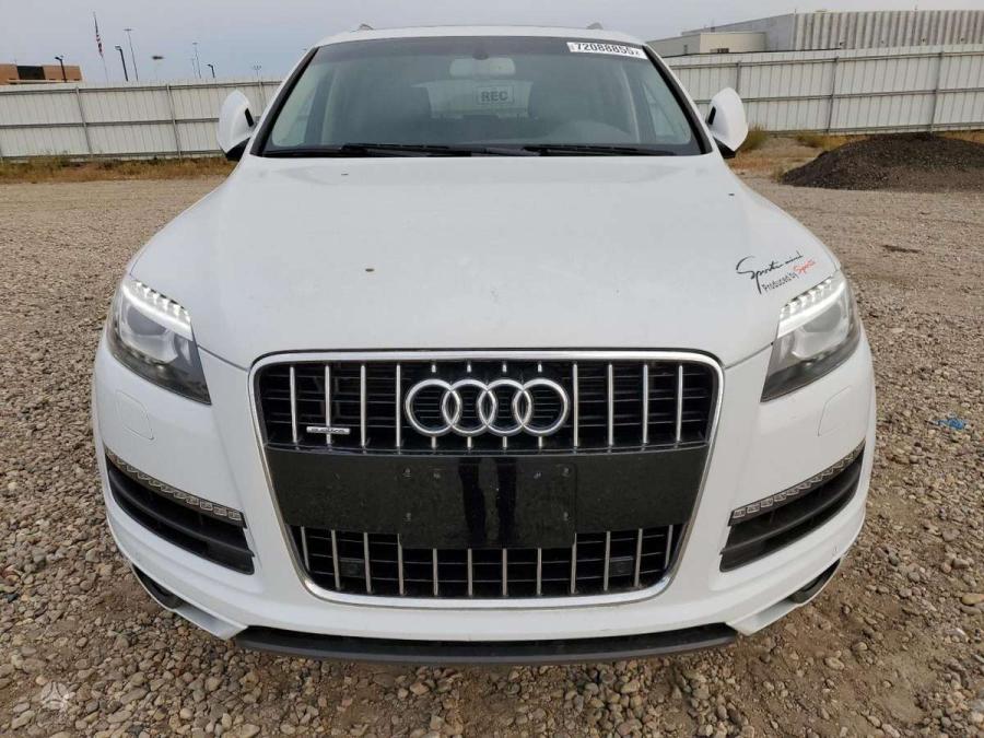 White Audi Q7 2015 in Siauliai, with an engine capacity of 3.00 L and mileage of 220 thousand km for 6300 €, photo 7 on AUTOMOTO.COM.LV