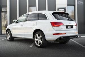 White Audi Q7 2015 in Vilnius, with an engine capacity of 3.00 L and mileage of 87 thousand km for 17500 €, photo 4 on AUTOMOTO.COM.LV