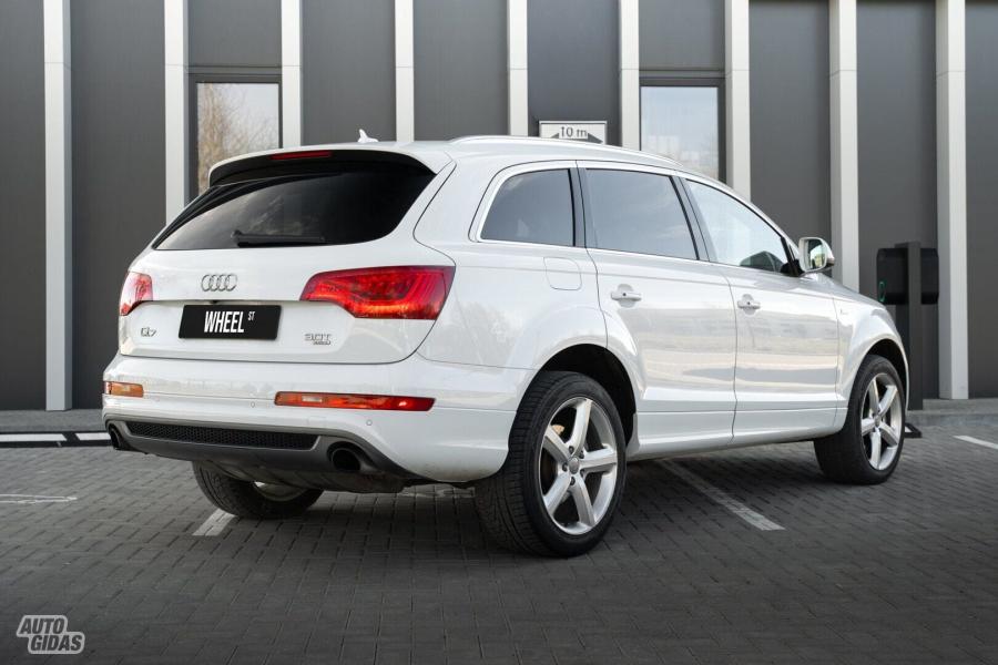 White Audi Q7 2015 in Vilnius, with an engine capacity of 3.00 L and mileage of 87 thousand km for 17500 €, photo 6 on AUTOMOTO.COM.LV