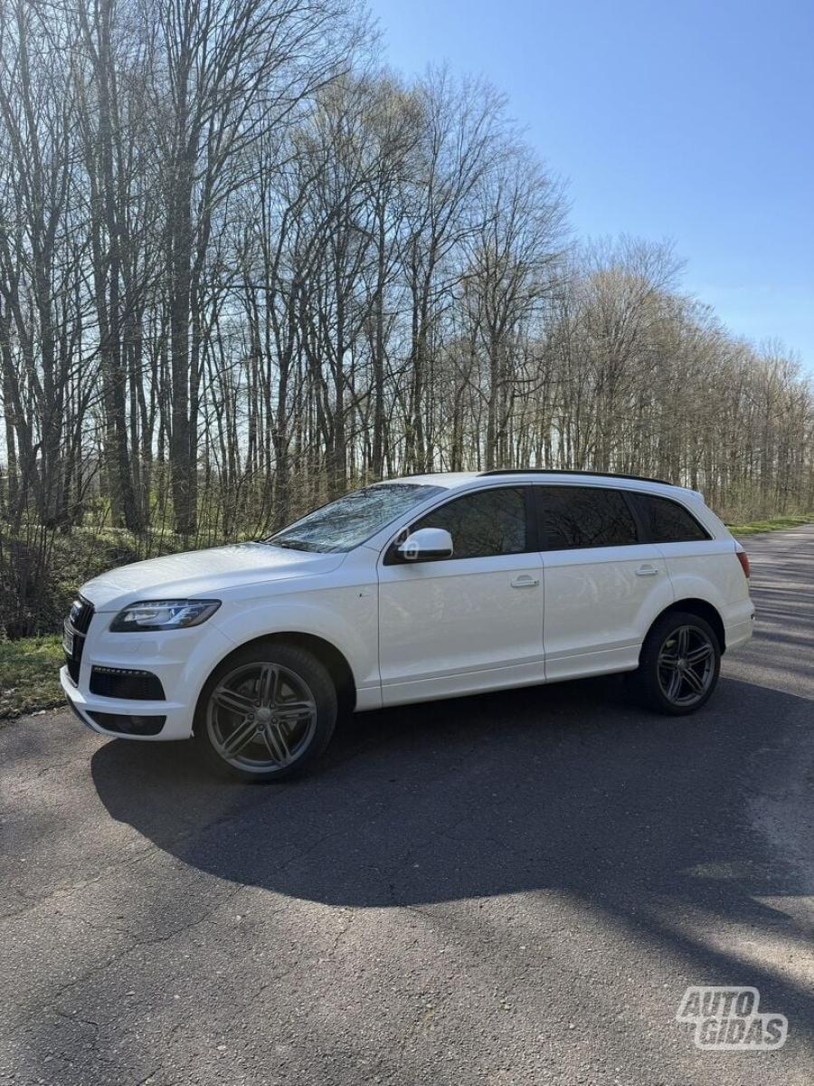 Balts Audi Q7 2015 Marijampole, ar dzinēja tilpumu 3.00 L un nobraukumu 319 tūkst. km par 15500 €, foto 5 vietnē AUTOMOTO.COM.LV