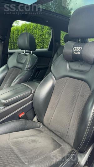 White Audi Q7 2015 in Riga, with an engine capacity of 3.00 L and mileage of 263 thousand km for 25000 €, photo 5 on AUTOMOTO.COM.LV