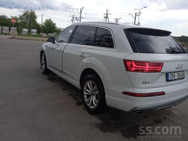 White Audi Q7 2015 in Riga, with an engine capacity of 3.00 L and mileage of 148 thousand km for 27400 €, photo 6 on AUTOMOTO.COM.LV