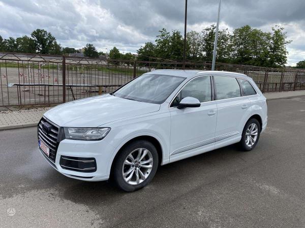 White Audi Q7 2015 in Taurage, with an engine capacity of 2.97 L and mileage of 318 thousand km for 15500 €, photo 3 on AUTOMOTO.COM.LV