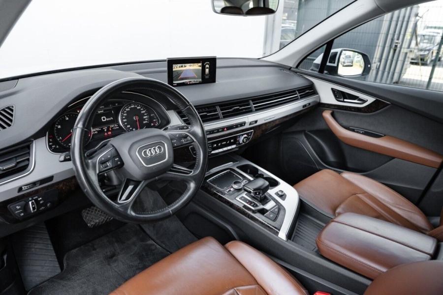 Balts Audi Q7 2015 Rīga, ar dzinēja tilpumu 3.00 L un nobraukumu 209 tūkst. km par 24750 €, foto 29 vietnē AUTOMOTO.COM.LV