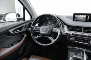 Balts Audi Q7 2015 Rīga, ar dzinēja tilpumu 3.00 L un nobraukumu 209 tūkst. km par 24750 €, foto 32 vietnē AUTOMOTO.COM.LV