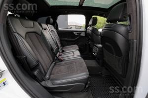 Balts Audi Q7 2015 Jelgava, ar dzinēja tilpumu 3.00 L un nobraukumu 0 tūkst. km par 24900 €, foto 12 vietnē AUTOMOTO.COM.LV
