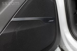 Balts Audi Q7 2015 Jelgava, ar dzinēja tilpumu 3.00 L un nobraukumu 0 tūkst. km par 24900 €, foto 28 vietnē AUTOMOTO.COM.LV