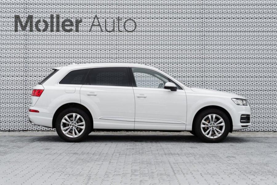 Balts Audi Q7 2015 Mārupe, ar dzinēja tilpumu 3.00 L un nobraukumu 148 tūkst. km par 25650 €, foto 6 vietnē AUTOMOTO.COM.LV