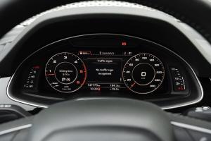 Balts Audi Q7 2015 Mārupe, ar dzinēja tilpumu 3.00 L un nobraukumu 148 tūkst. km par 25650 €, foto 16 vietnē AUTOMOTO.COM.LV