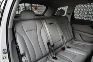 Balts Audi Q7 2015 Mārupe, ar dzinēja tilpumu 3.00 L un nobraukumu 148 tūkst. km par 25650 €, foto 27 vietnē AUTOMOTO.COM.LV