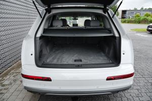 Balts Audi Q7 2015 Mārupe, ar dzinēja tilpumu 3.00 L un nobraukumu 148 tūkst. km par 25650 €, foto 28 vietnē AUTOMOTO.COM.LV