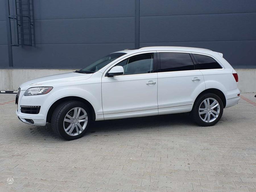 White Audi Q7 2015 in Siauliai, with an engine capacity of 3.00 L and mileage of 225 thousand km for 9350 €, photo 3 on AUTOMOTO.COM.LV