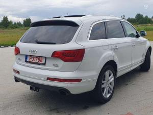 White Audi Q7 2015 in Siauliai, with an engine capacity of 3.00 L and mileage of 225 thousand km for 9350 €, photo 8 on AUTOMOTO.COM.LV
