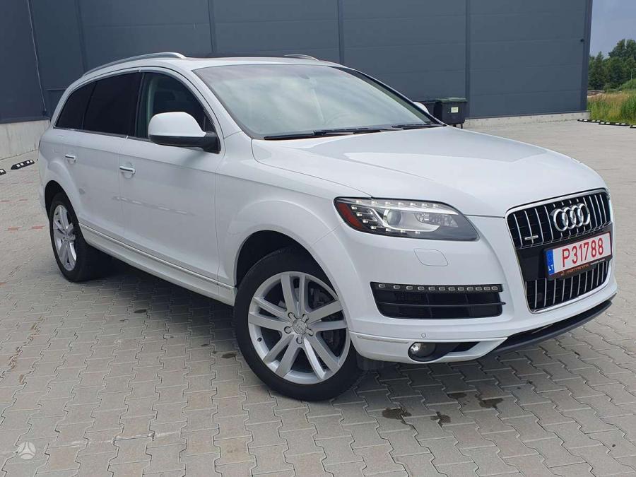 White Audi Q7 2015 in Siauliai, with an engine capacity of 3.00 L and mileage of 225 thousand km for 9350 €, photo 12 on AUTOMOTO.COM.LV
