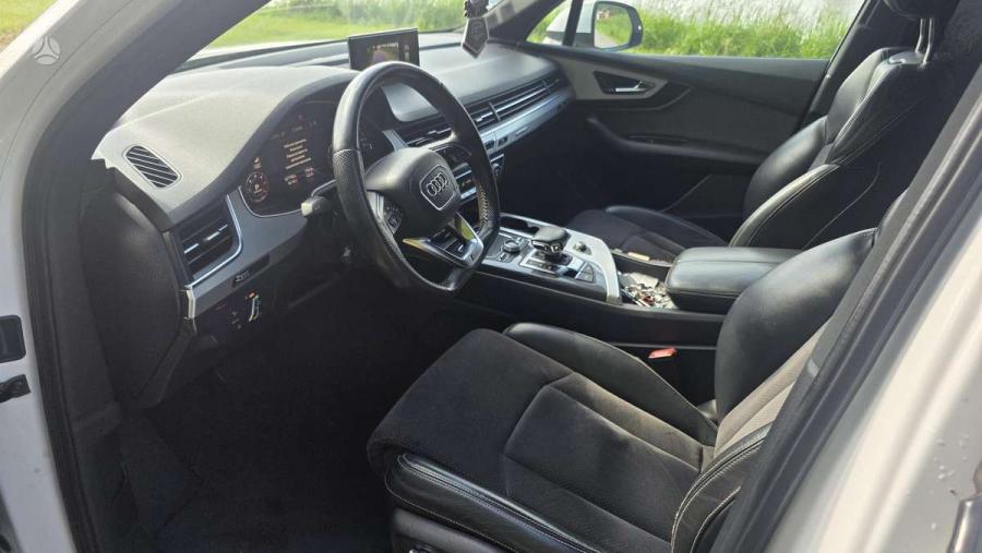 Balts Audi Q7 2015 Kauņa, ar dzinēja tilpumu 3.00 L un nobraukumu 220 tūkst. km par 21000 €, foto 15 vietnē AUTOMOTO.COM.LV