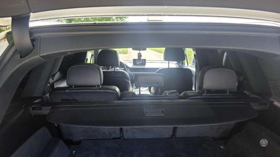 Balts Audi Q7 2015 Kauņa, ar dzinēja tilpumu 3.00 L un nobraukumu 220 tūkst. km par 21000 €, foto 27 vietnē AUTOMOTO.COM.LV