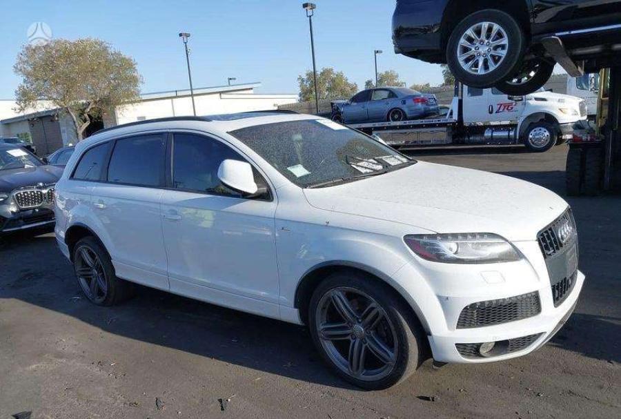 White Audi Q7 2015 in Vilnius, with an engine capacity of 3.00 L and mileage of 275 thousand km for 9990 €, photo 1 on AUTOMOTO.COM.LV