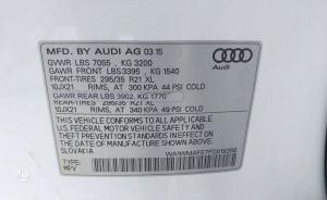 White Audi Q7 2015 in Vilnius, with an engine capacity of 3.00 L and mileage of 275 thousand km for 9990 €, photo 13 on AUTOMOTO.COM.LV